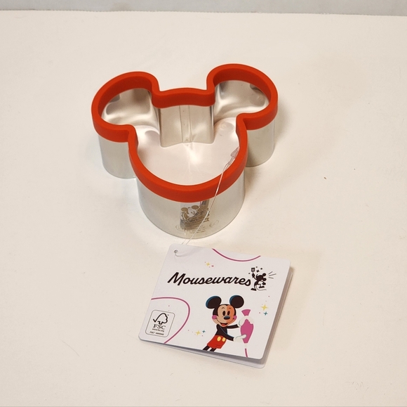 Disney | Kitchen | Disney Mickey Mouse Sandwichcookie Cutter Nwt | Poshmark